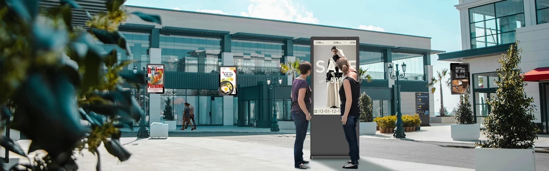 Outdoor Digital Signage - TACTEASY